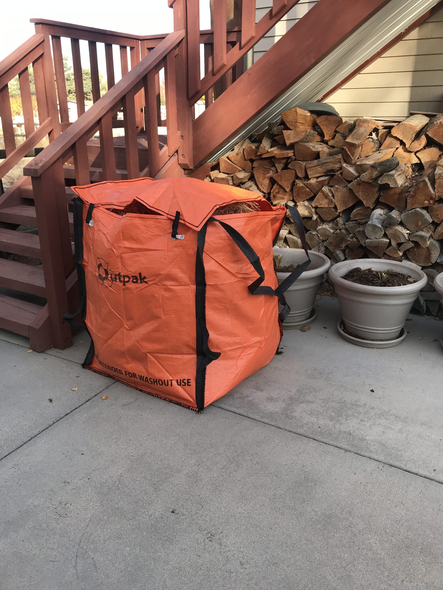 Outpak Debris Bag | Heavry Duty Re-Usable Yard Waste Bag